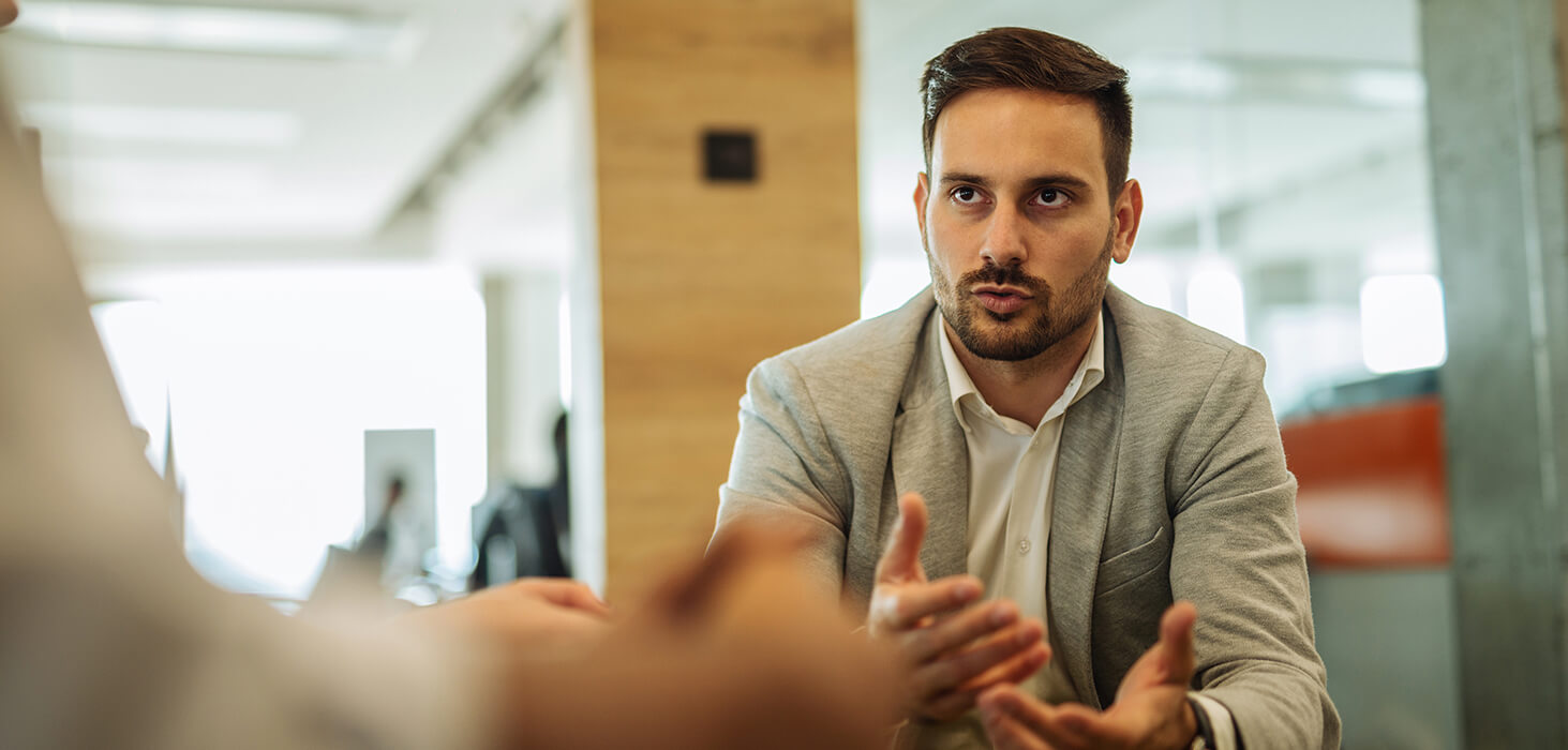 5 CONSEJOS clave para convertirte en un conversador brillante