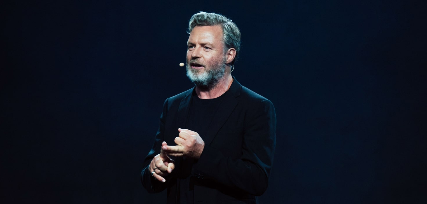 Crowd1 anuncia que su CEO ha renunciado a la dirección de la compañía