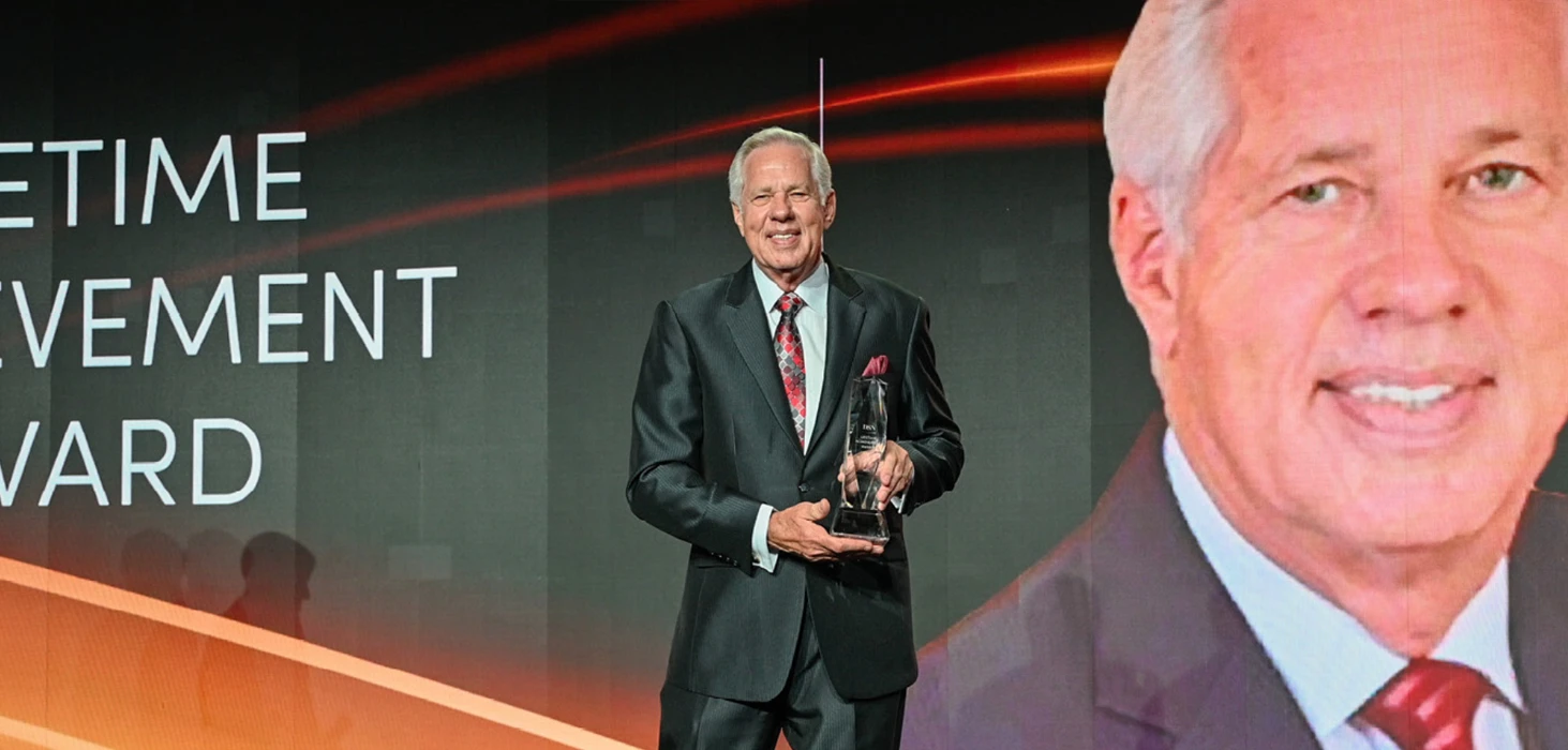 Rudy Revak, leyenda del canal, obtiene el prestigioso premio a "Toda ...