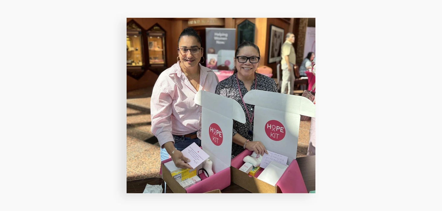 Mary Kay y sus empleados apoyan a las mujeres que luchan contra el cáncer de seno